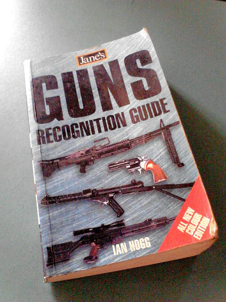 GUNS Recognition Guide, Hobbies & Toys, Books & Magazines, Children's ...