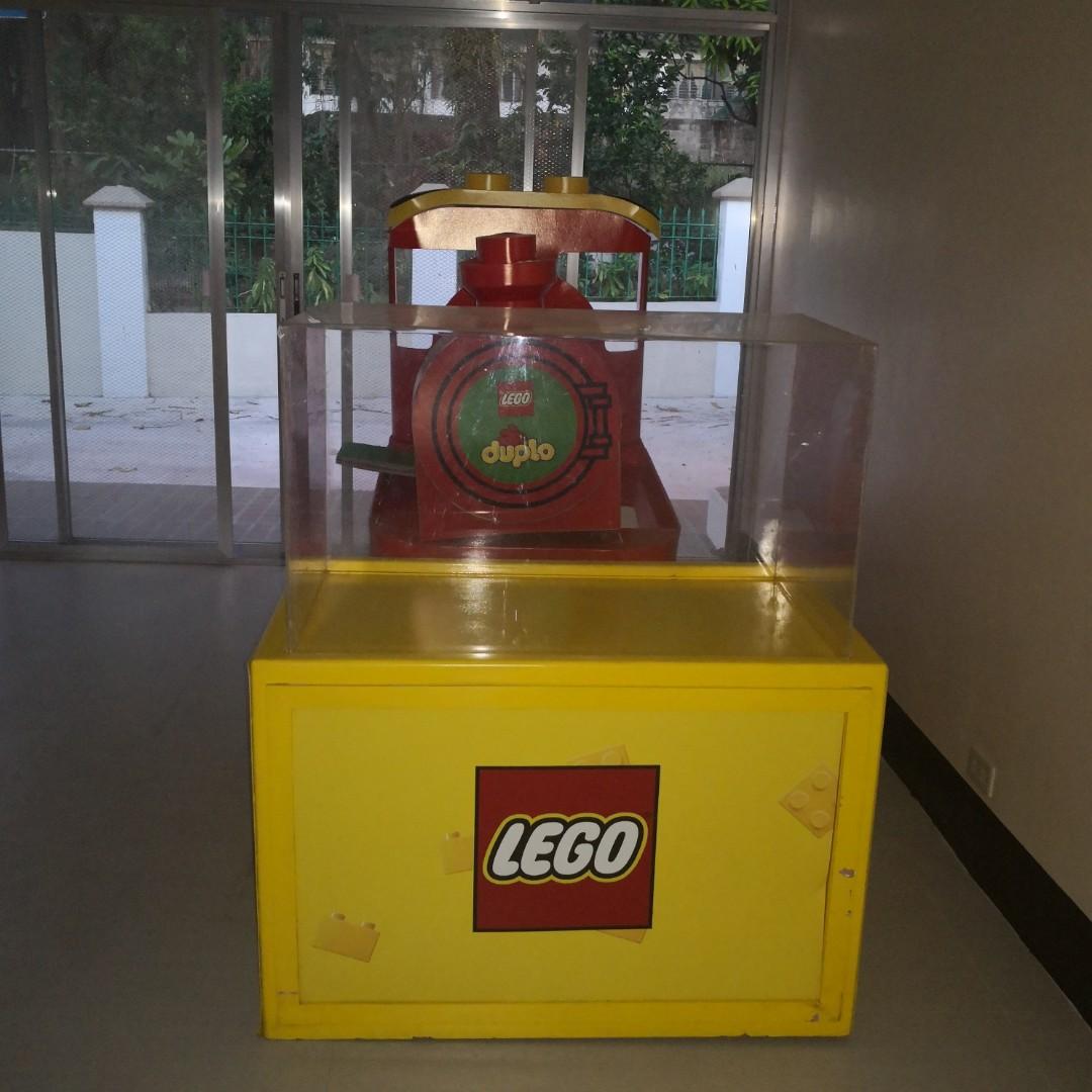 Lego Official Store Display Stand with Acrylic Display Cover, Furniture ...