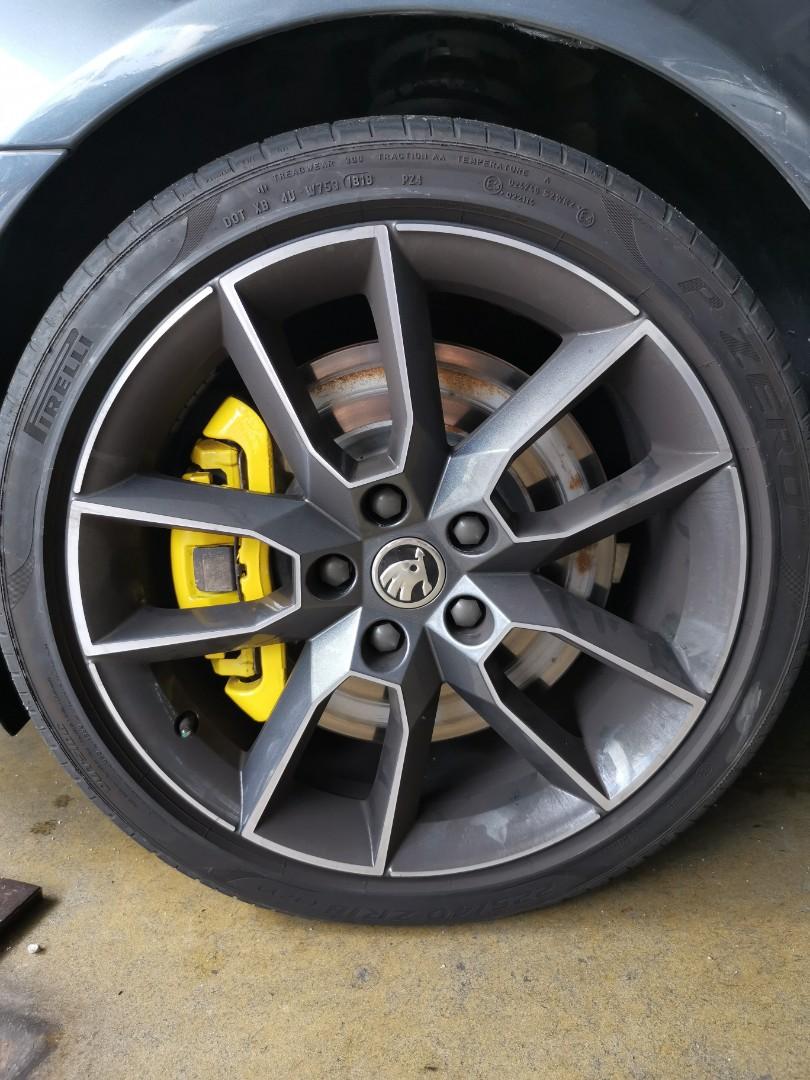 Skoda Octavia VRS rims - 18 inch 5x112 et51, Car Accessories, Tyres ...
