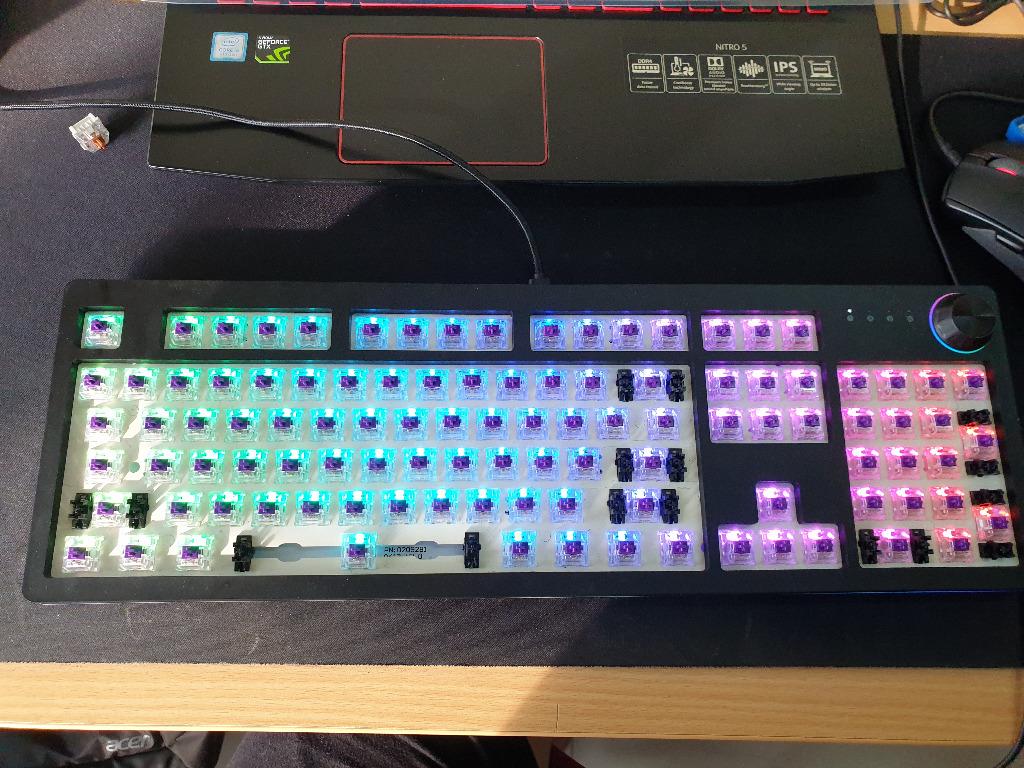 Tecware Spectre Pro with Outemu ICE V2 switches, Computers & Tech ...