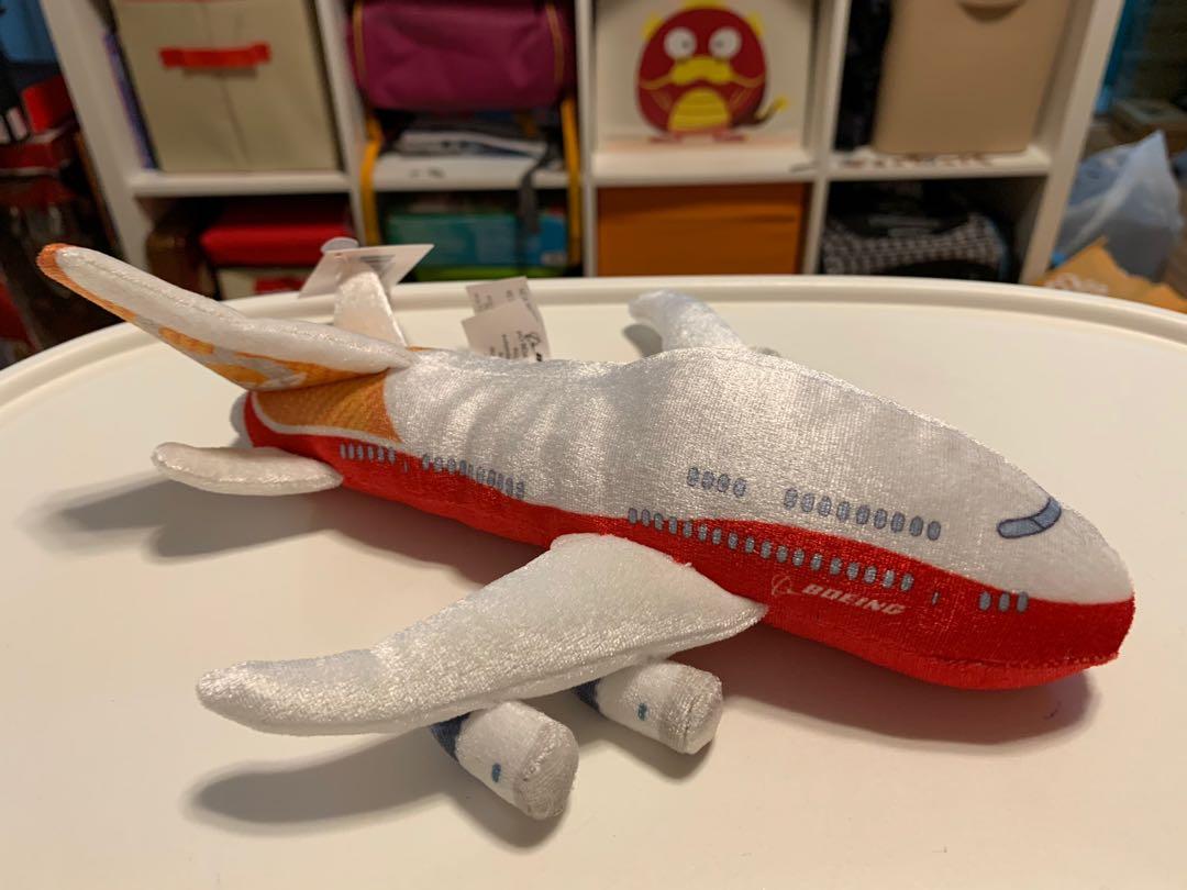 美國直送 Boeing 747 plush 波音747 飛機 公仔, 興趣及遊戲, 玩具 & 遊戲類 - Carousell