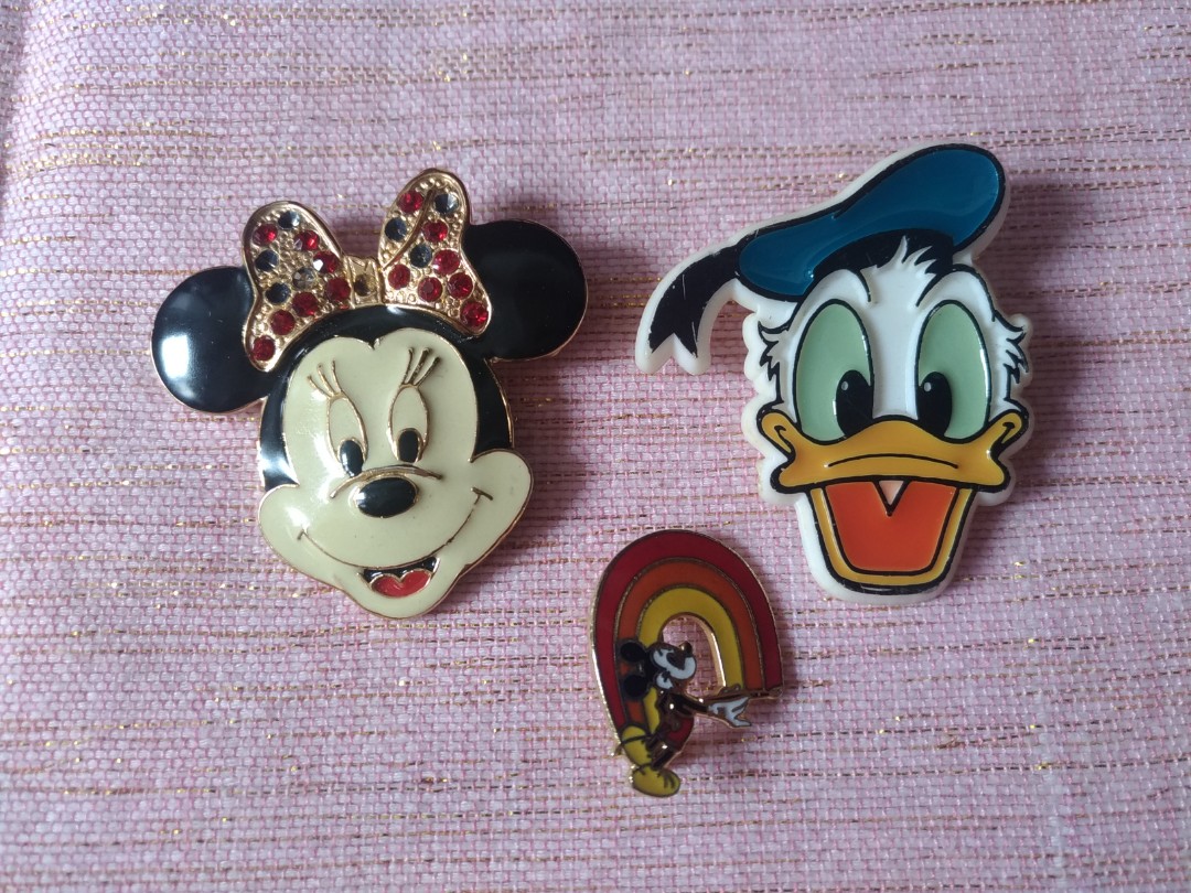 Brooch Pin for Sale - Disney, Micky, Minnie, Donald, Women's Fashion ...