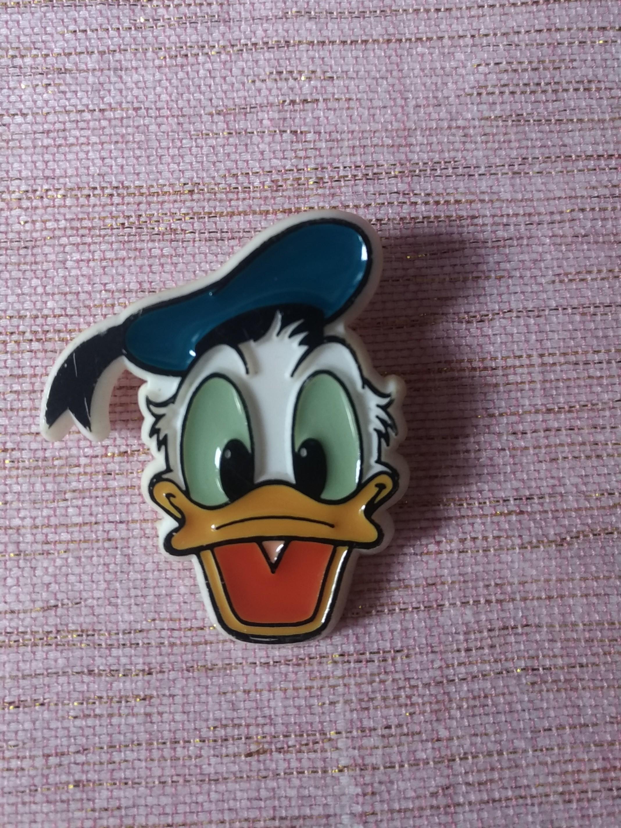Brooch Pin for Sale - Disney, Micky, Minnie, Donald, Women's Fashion ...