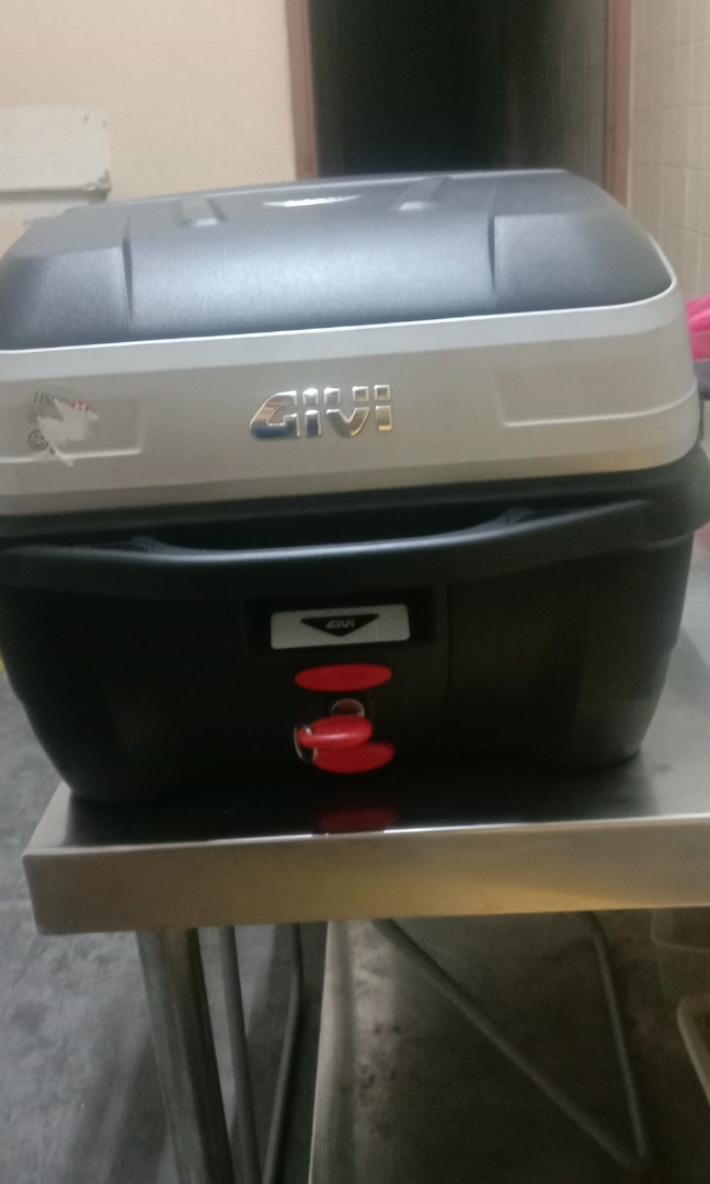 Givi Box, Motorcycles, Motorcycle Accessories on Carousell