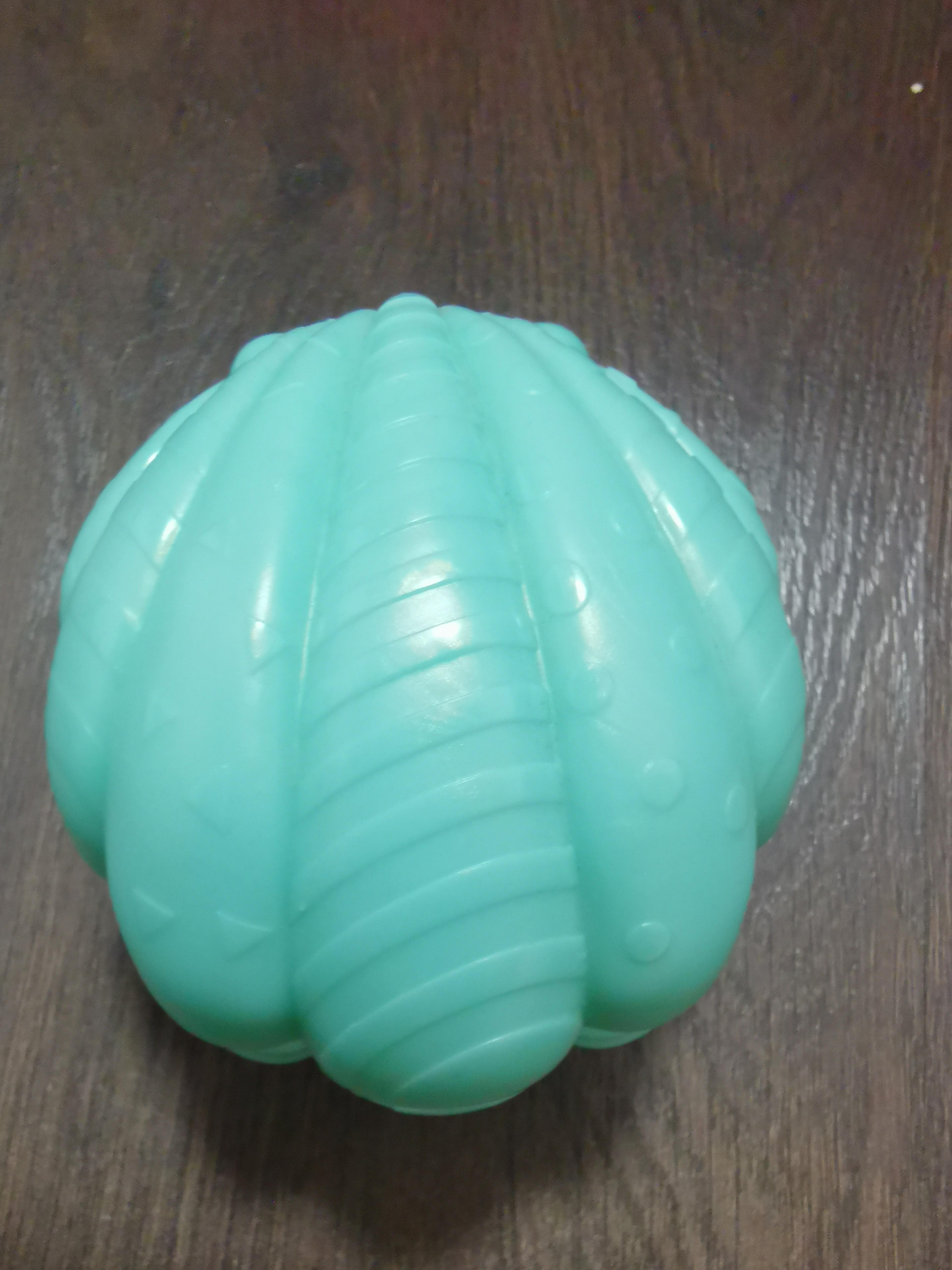 Limited edition Pearl shell authentic LOL doll with baby, crib n milk ...