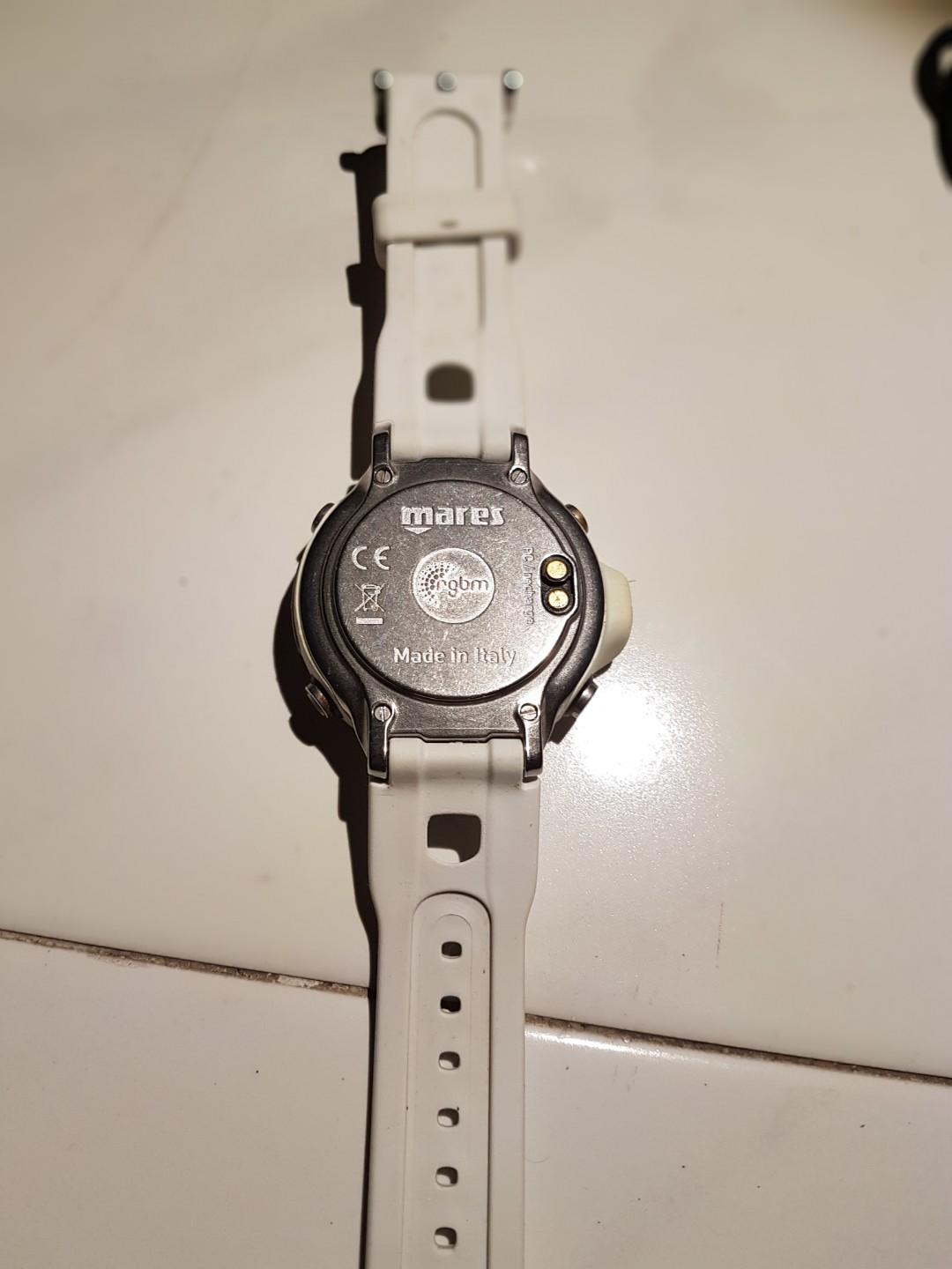 Mares Matrix Dive computer (White), Sports Equipment, Sports & Games ...