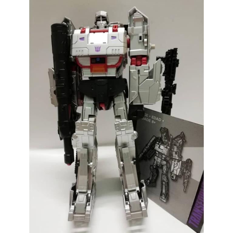 [READY STOCK] Megatron Leader Class Transformers CW Combiner Wars ...