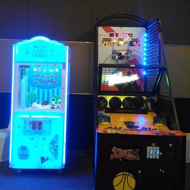 basketball machine and claw machine arcade for sale and rent, Hobbies ...