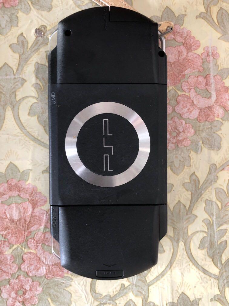 Sony PSP 1000, Video Gaming, Gaming Accessories, Controllers on Carousell