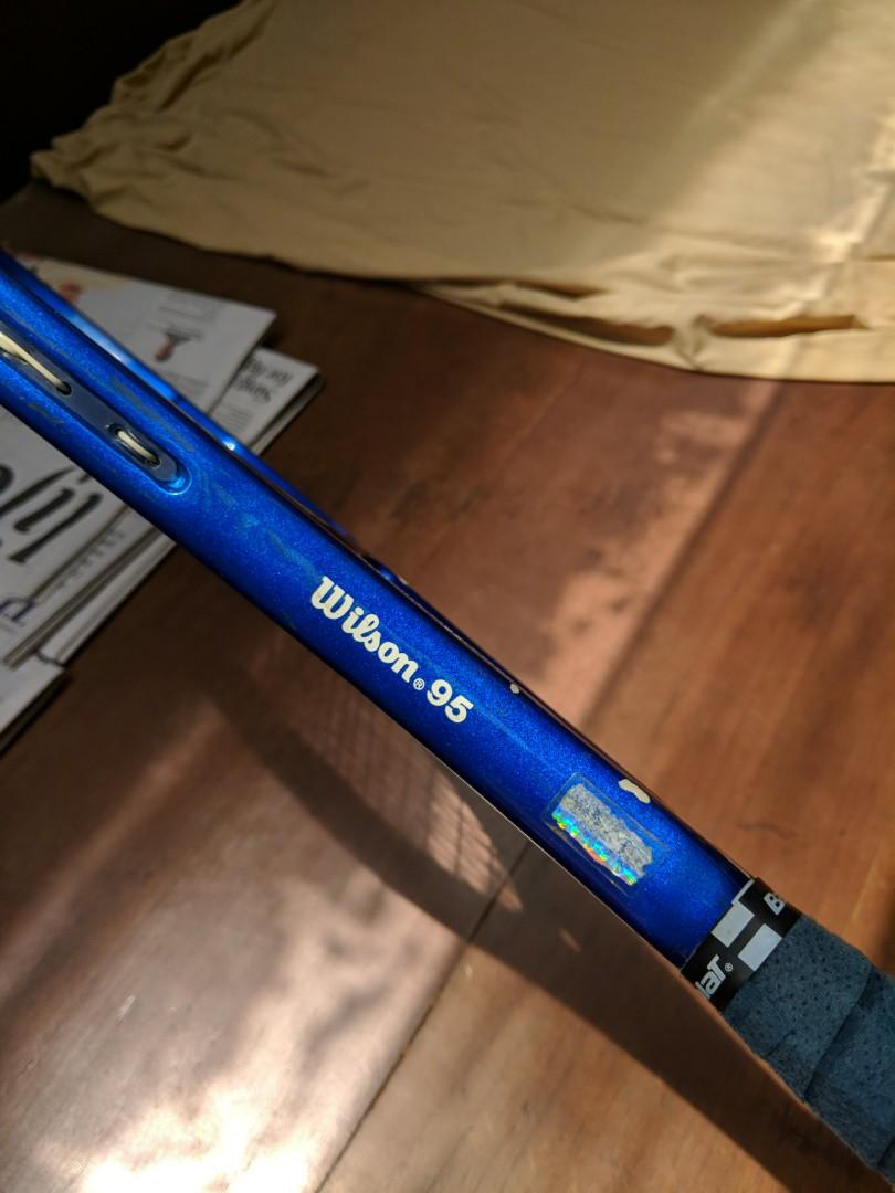 Wilson Graphite Aggressor 95 Tennis Racket, Sports Equipment, Sports ...