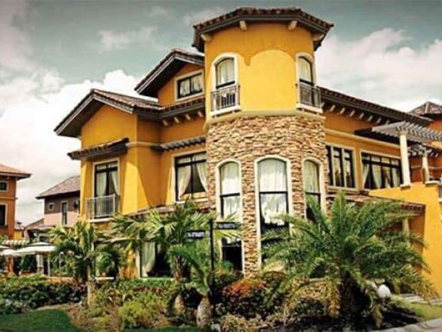 Valenza Crown Asia Condominium, 5 Bedroom House & Lot for Sale Near Et ...