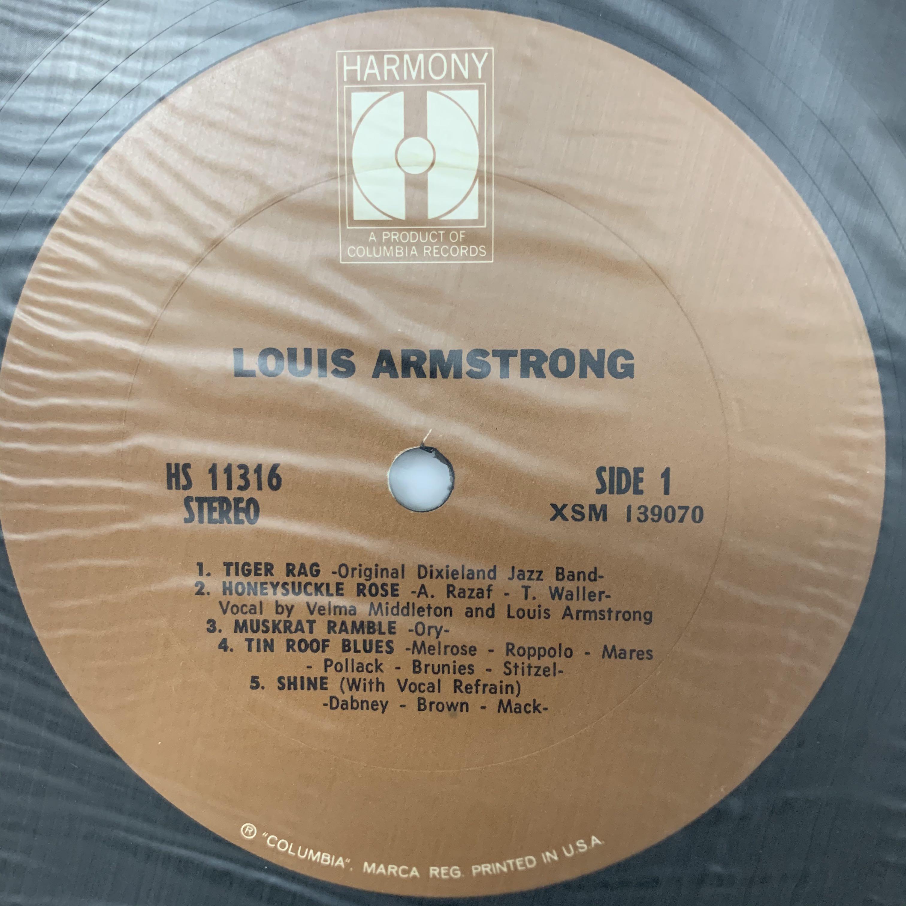 Louis Armstrong (LP), Hobbies & Toys, Music & Media, Vinyls on Carousell