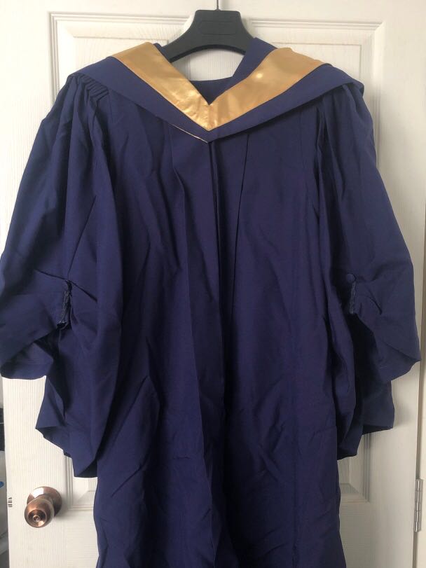 NUS Faculty of Science Bachelor’s Graduation Gown, Everything Else on ...