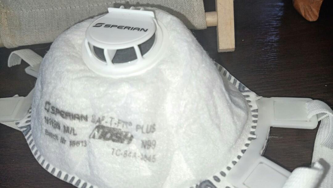 Sperian by Honeywell N99% mask, Health & Nutrition, Medical Supplies ...