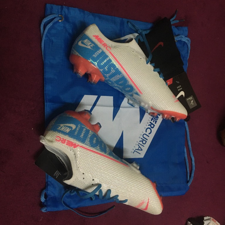 Boot Bola Nike Mercurial Vapor 360, Sports Equipment, Sports & Games ...