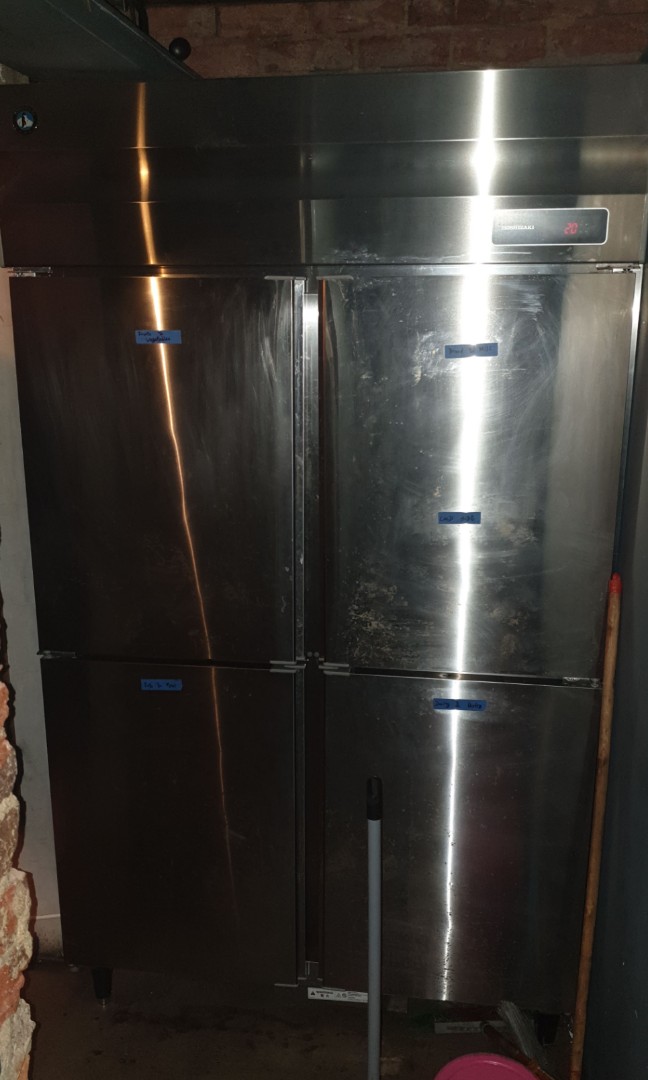 Commercial 4 door standing chiller, TV & Home Appliances, Kitchen ...