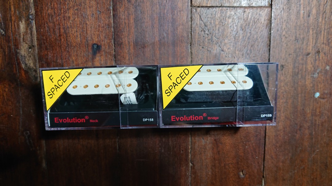 Dimarzio Evolution Set White / Gold Poles Both F - Spaced Pickups not ...