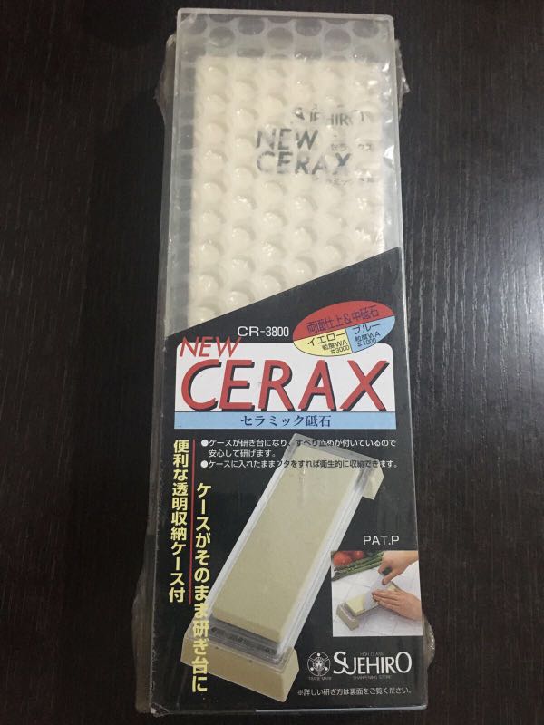 Suehiro Cerax 1000/3000 combination grit water stone, Furniture & Home Living, Home Improvement ...