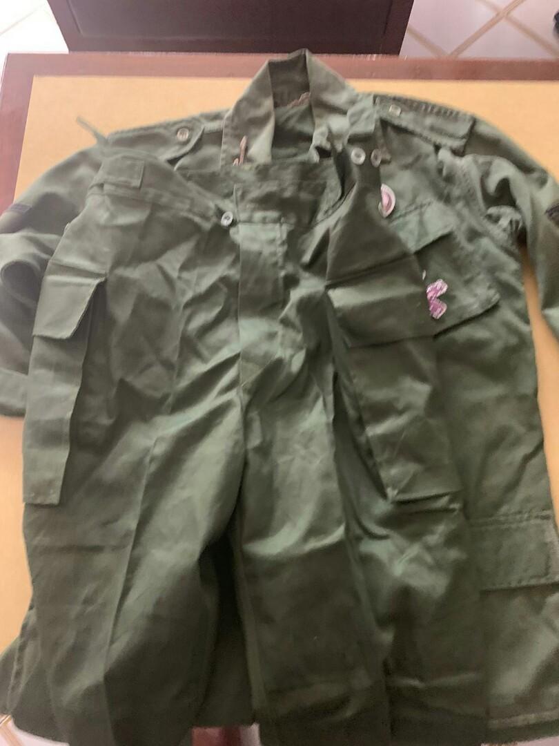 Vintage SAF Temasek Green 4 Pocket, Hobbies & Toys, Memorabilia ...