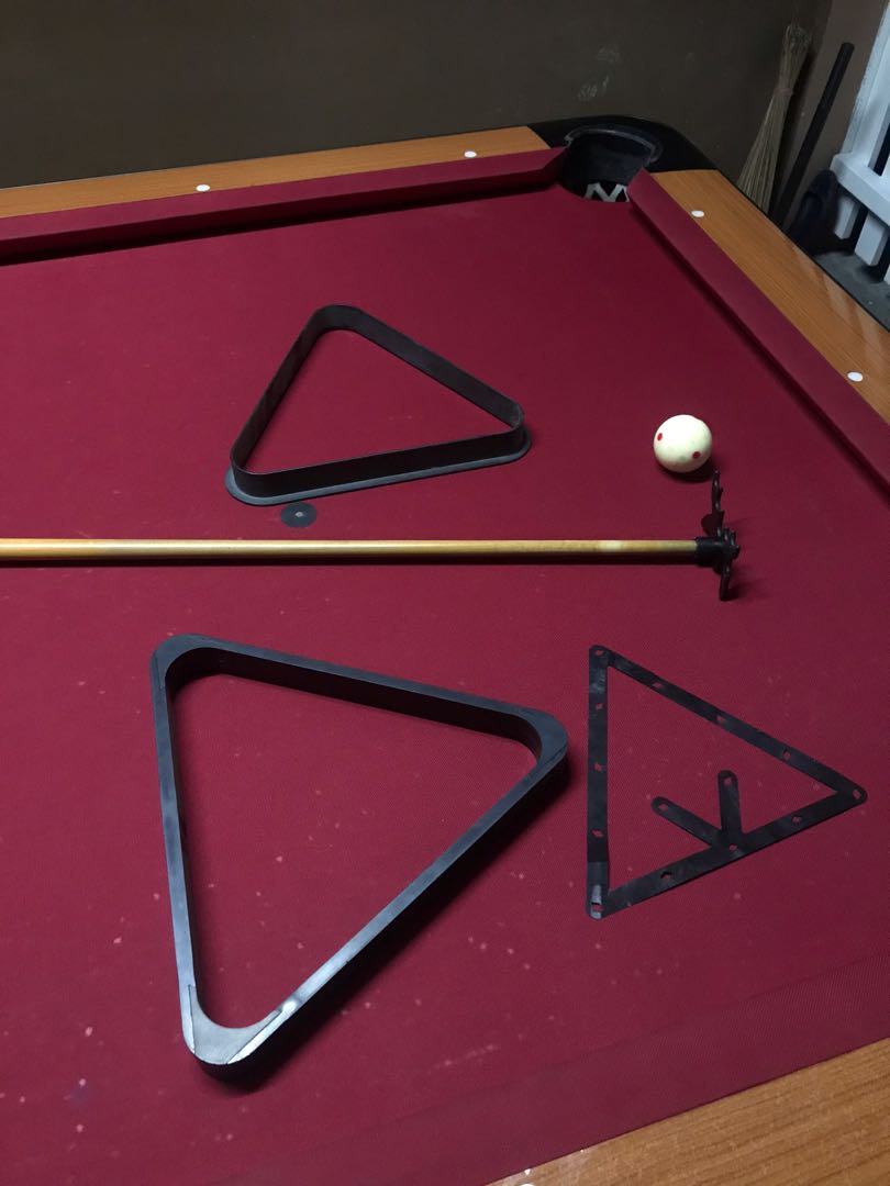 Bilyaran/Billard table, Sports Equipment, Sports & Games, Billiards and ...