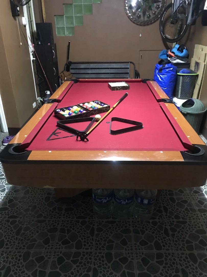 Bilyaran/Billard table, Sports Equipment, Sports & Games, Billiards and ...