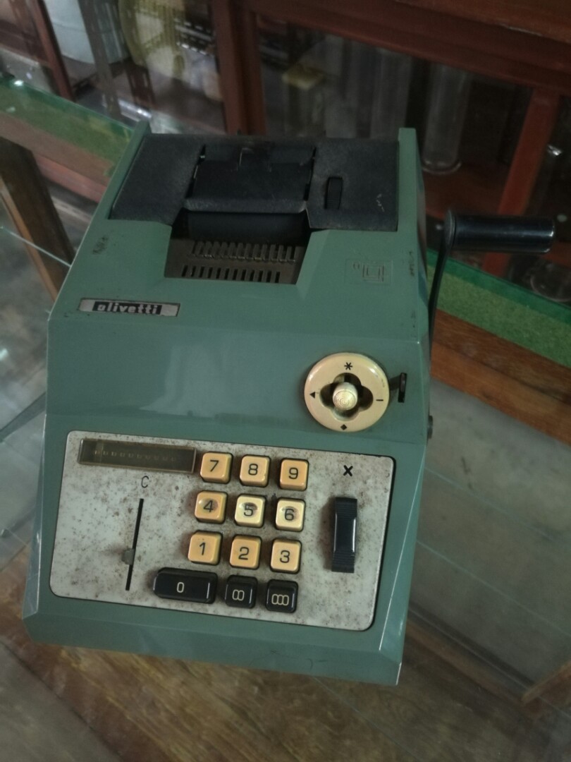 Manual Cash Register, Hobbies & Toys, Stationery & Craft, Other ...