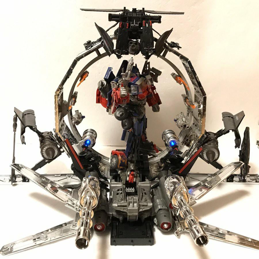 Transformers DOTM Mechtech Optimus prime jetwing + Annular Trailer ...