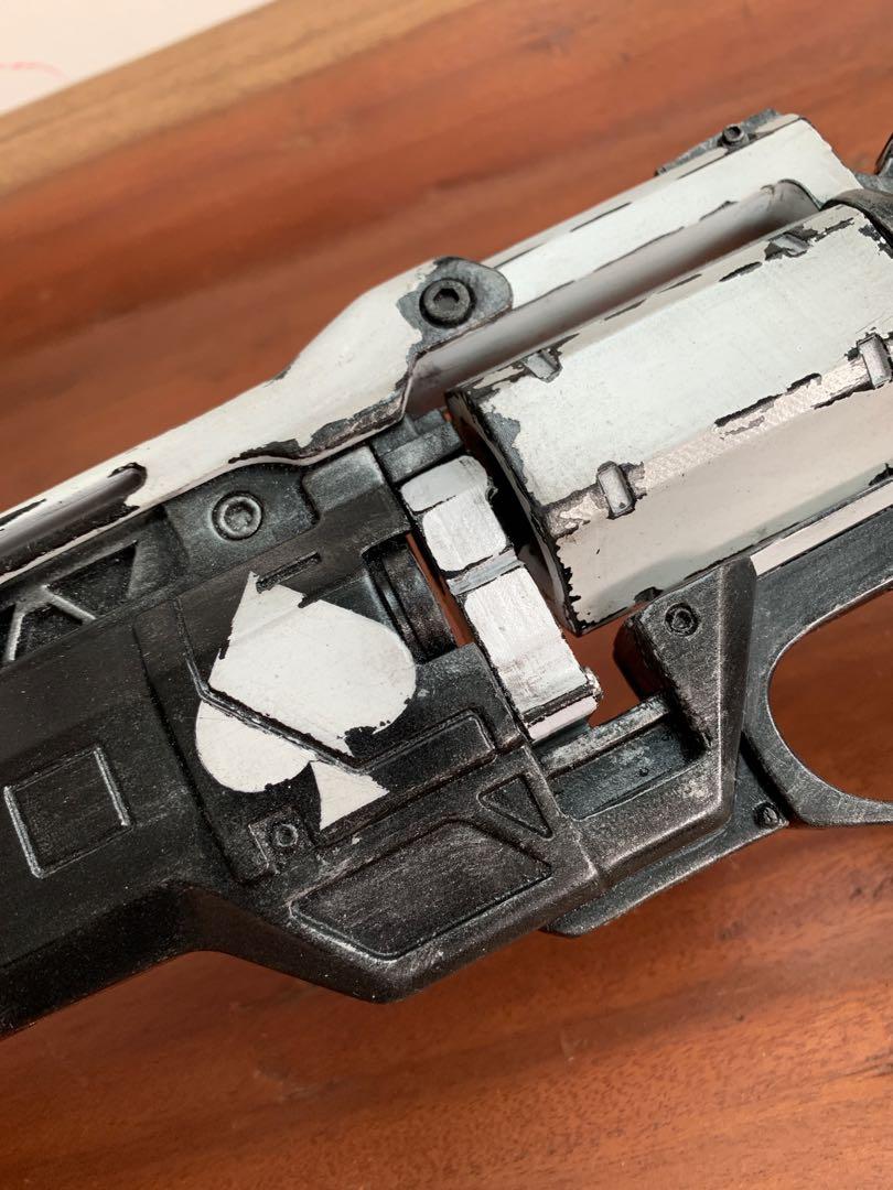 Ace of Spades Destiny 2 hand cannon prop gun, Hobbies & Toys, Toys ...