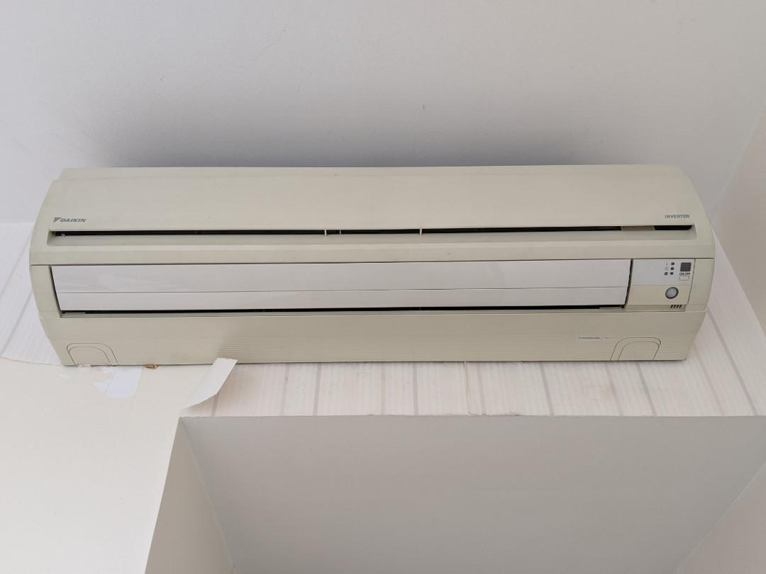 Daikin aircon 21k BTU, TV & Home Appliances, Air Conditioners & Heating ...