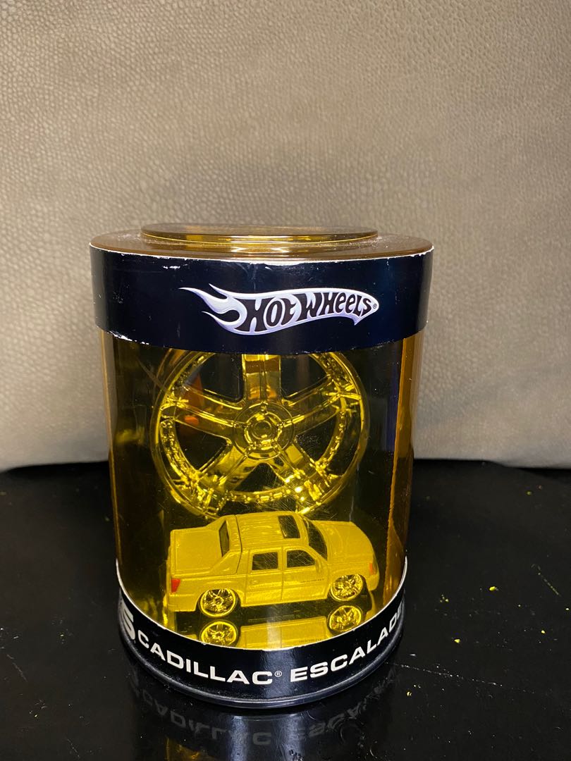 HOTWHEELS TIS CADILLAC ESCALADE 1:64 SCALE (LIMITED EDITION), Hobbies ...