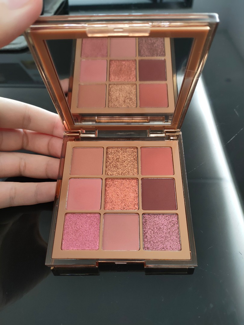 Huda Beauty Nude Obsessions Eyeshadow Medium, Beauty & Personal Care ...