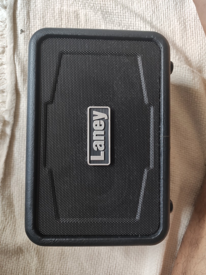 Laney Lionheart Mini STEREO Amplifier w Power Adapter, Hobbies & Toys ...