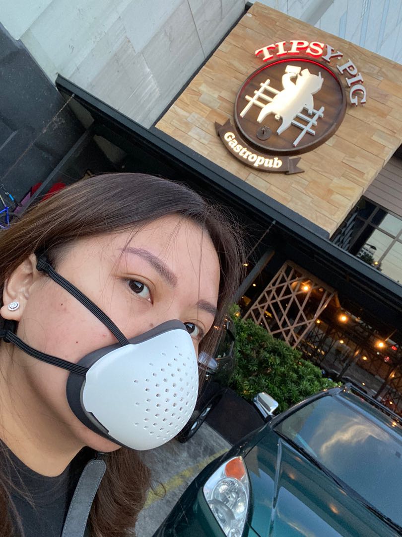 O2 Curve Canada Mask, Beauty & Personal Care, Face, Face Care on Carousell