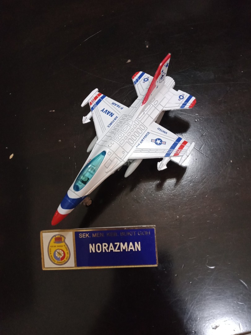 Diecast Jet, Hobbies & Toys, Toys & Games on Carousell