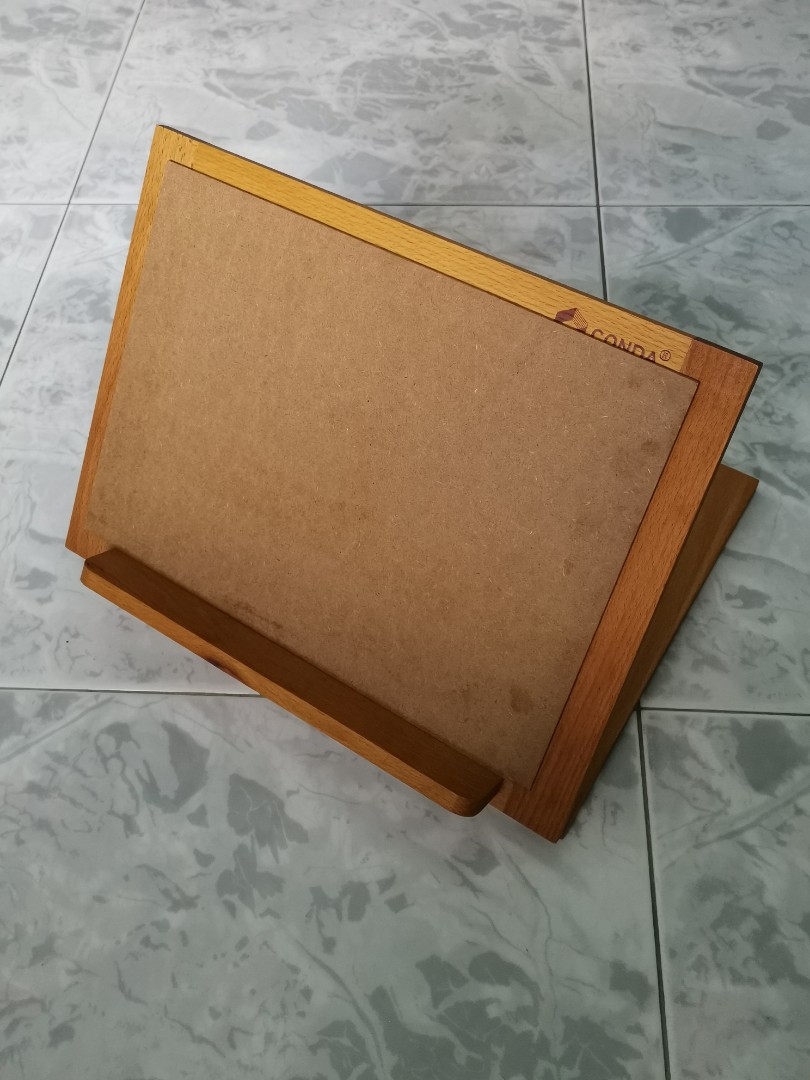 Drawing stand - A4, Hobbies & Toys, Stationery & Craft, Craft Supplies ...