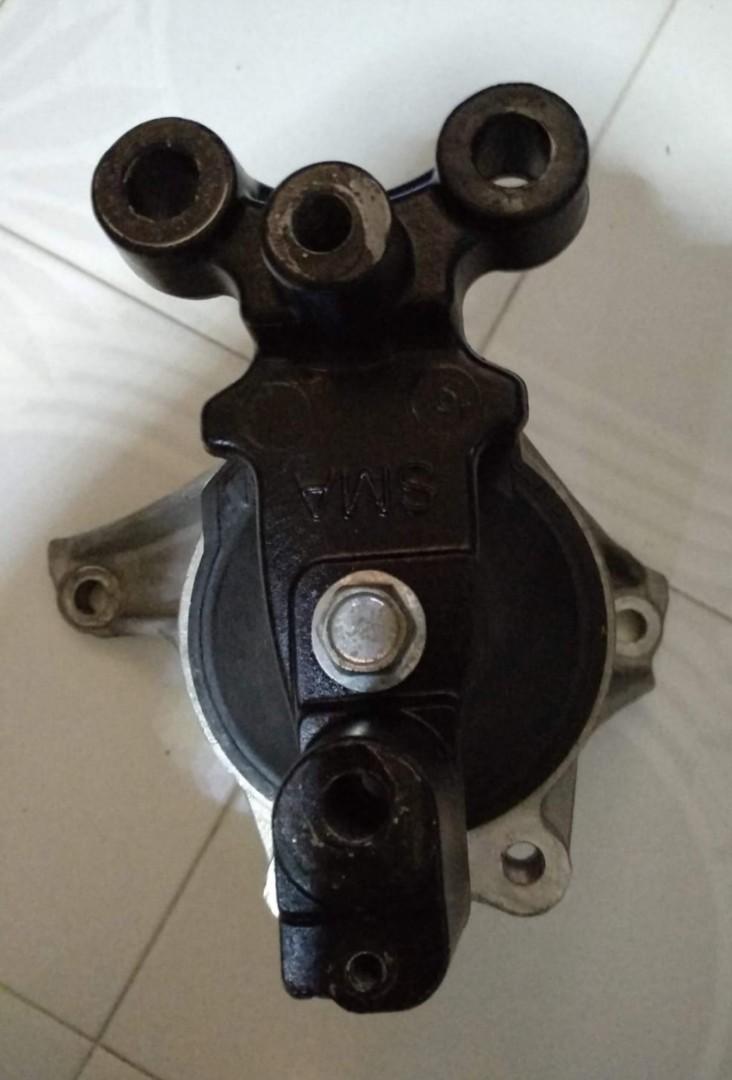 Honda Stream RN6 engine mounting, Car Accessories, Accessories on Carousell