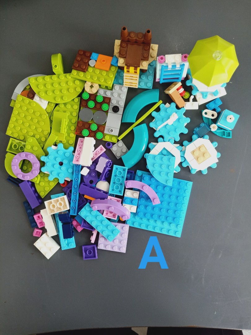 Lego random pieces, Hobbies & Toys, Toys & Games on Carousell