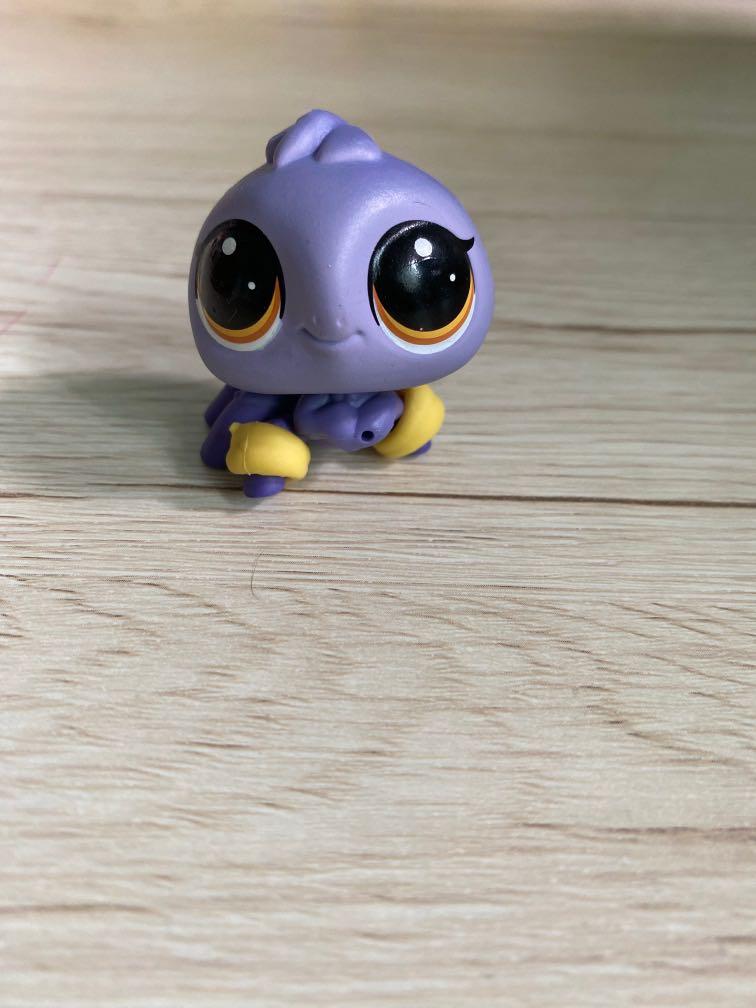LPS Spider, Toys & Games, Bricks & Figurines on Carousell
