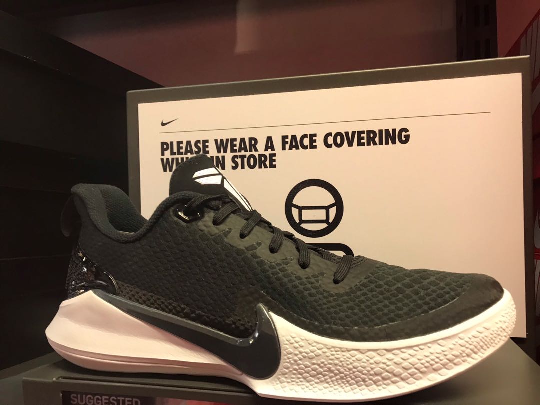 MAMBA FOCUS black, Men's Fashion, Footwear, Sneakers on Carousell