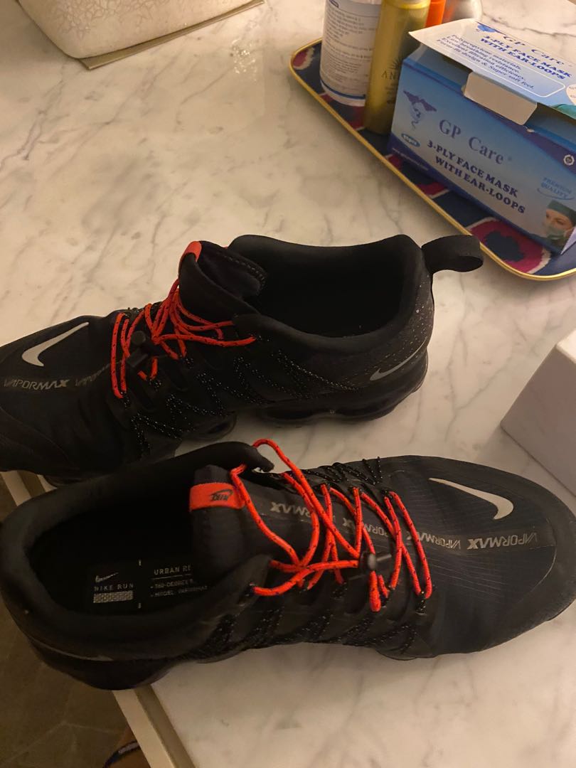 nike pro-max running shoe, 男裝, 鞋, 波鞋 - Carousell