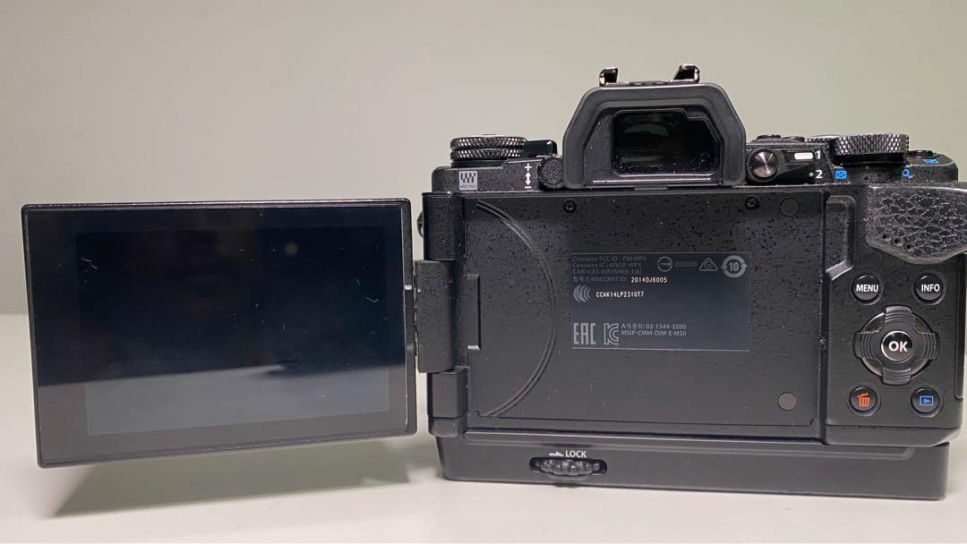 Olympus EM5 M2 for sale, Photography, Cameras on Carousell