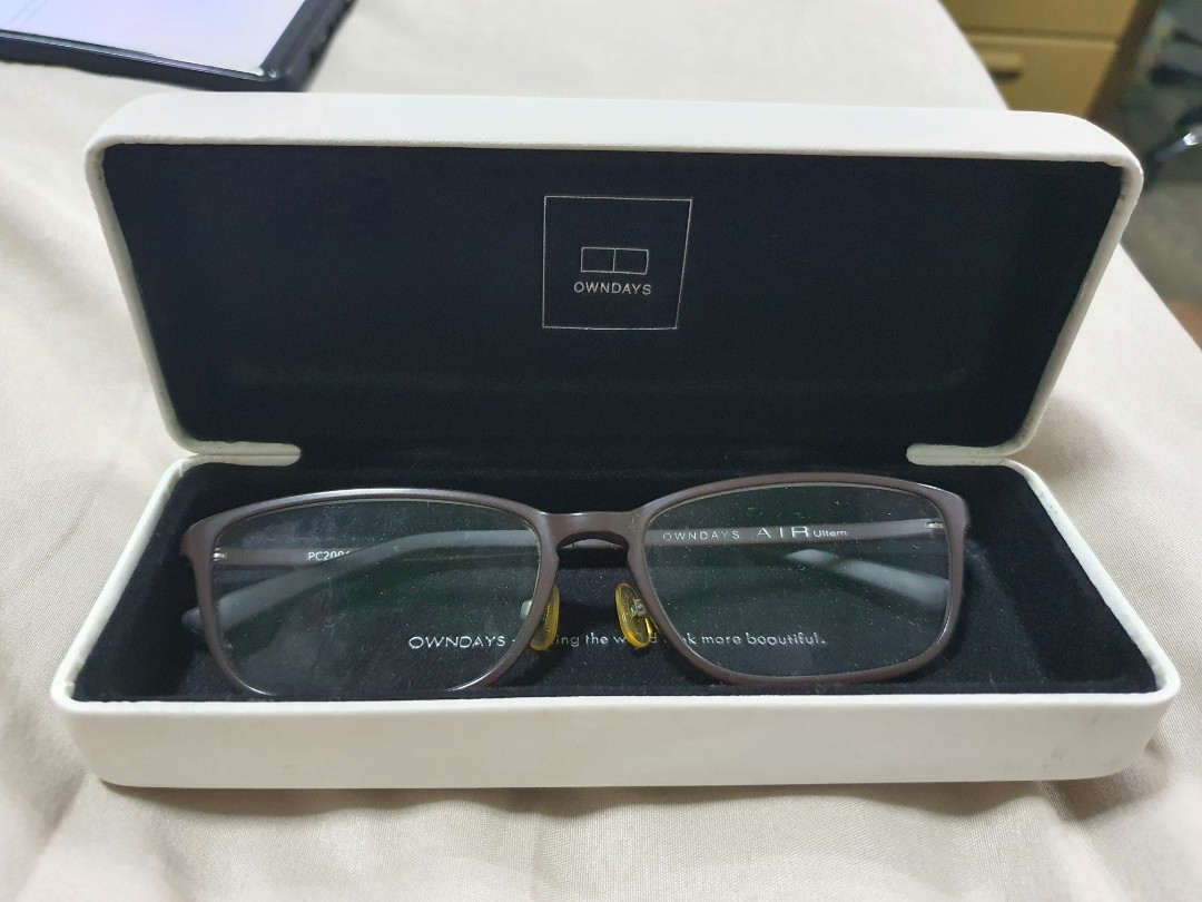Owndays eyeglass frame, Women's Fashion, Watches & Accessories ...