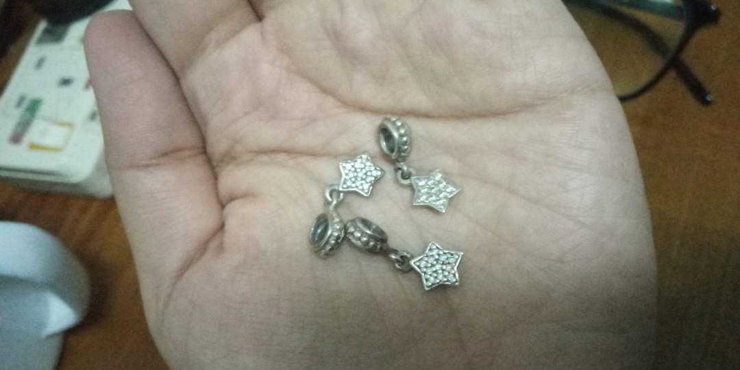 Pandora Lucky Star Dangle, Women's Fashion, Jewelry & Organisers ...