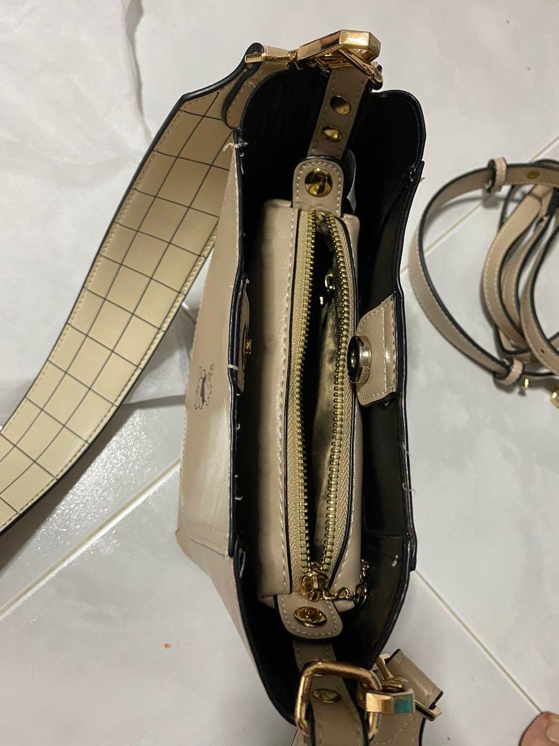 Women Sling bag (Winnie the pooh), Women's Fashion, Bags & Wallets ...