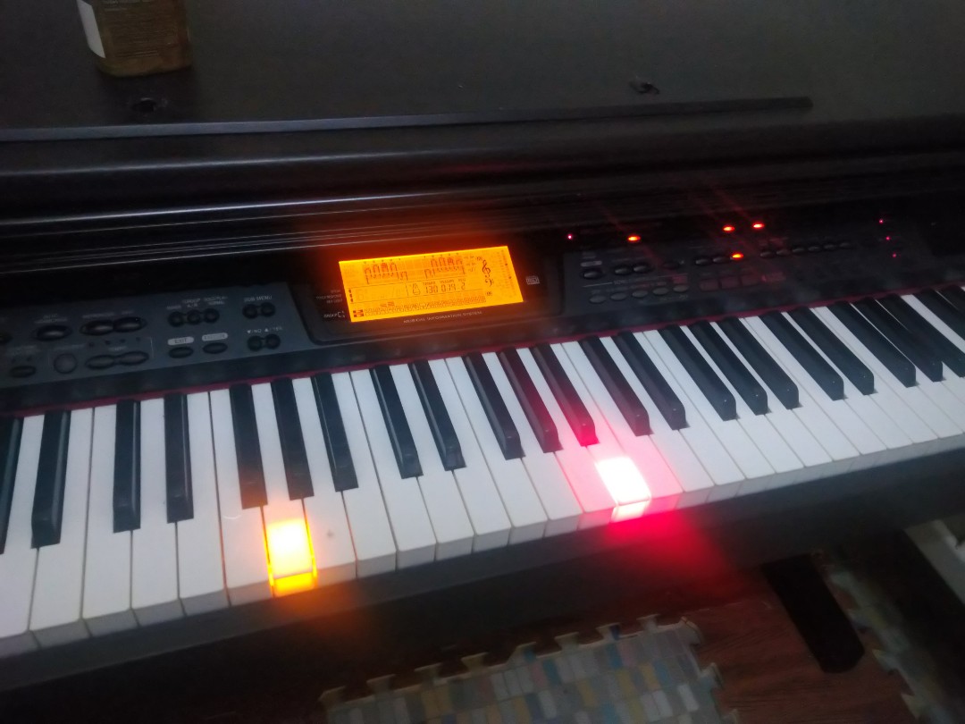 Yamaha, Roland, Casio CELVIANO AL100R digital piano weighted keys ...