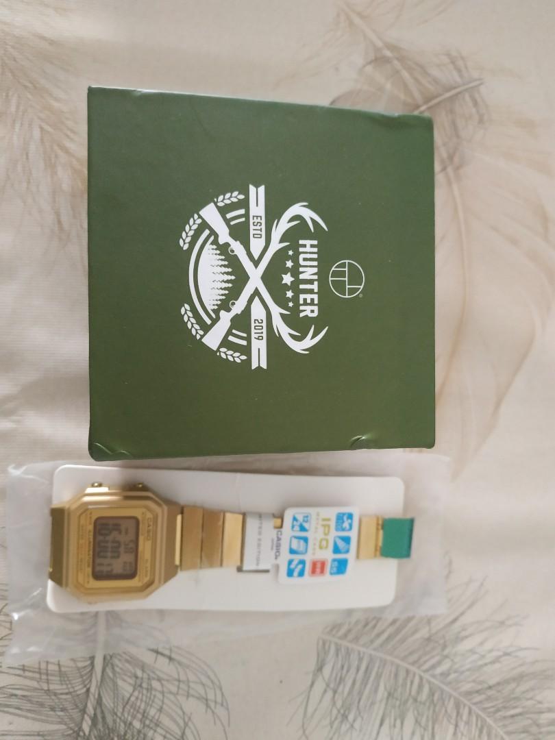 Casio B650 Gold watch (Stainless Steel Chain), Luxury, Watches on Carousell