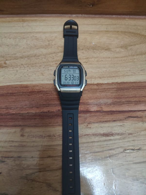Casio Digital Watch, Men's Fashion, Watches on Carousell