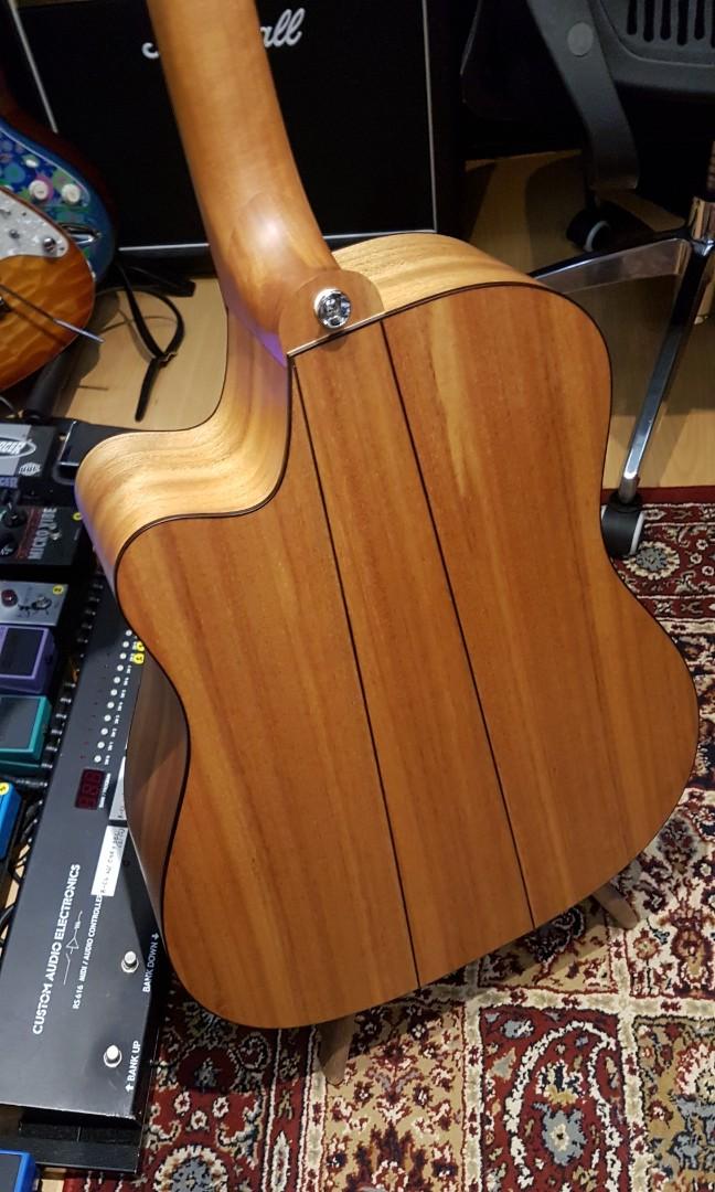 Cole Clark FL2AC semi-acoustic guitar, Hobbies & Toys, Music & Media ...