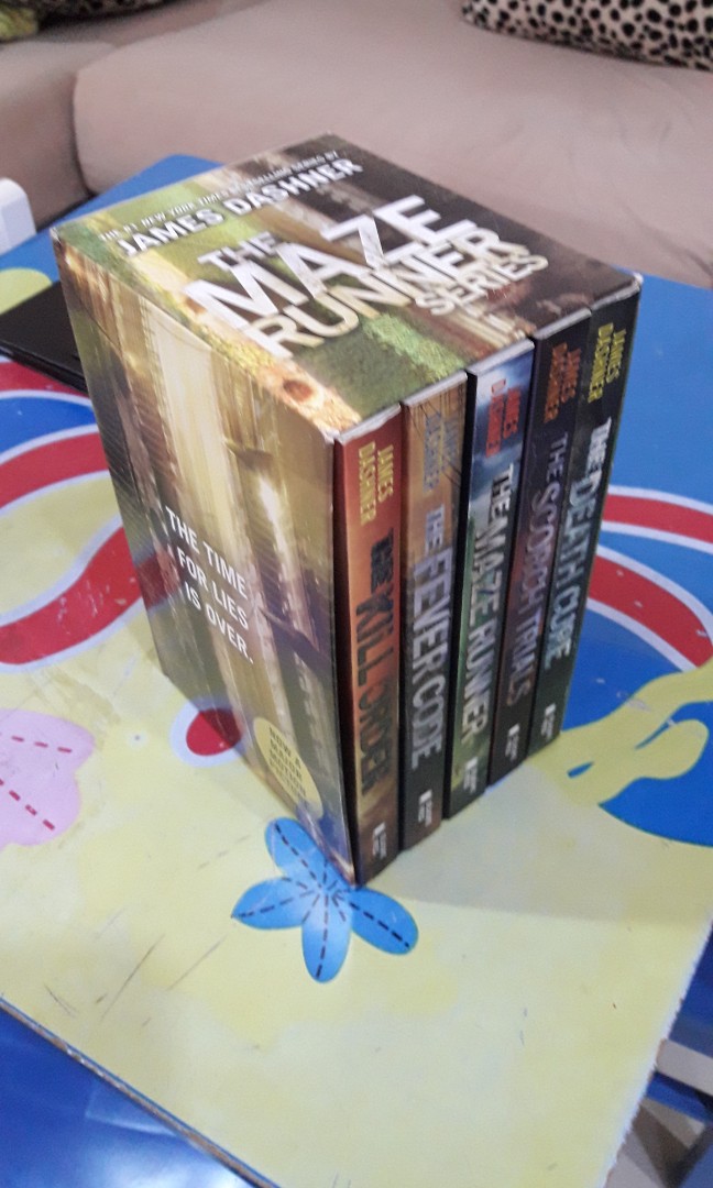 Maze runner complete 5 book set., Hobbies & Toys, Books & Magazines ...