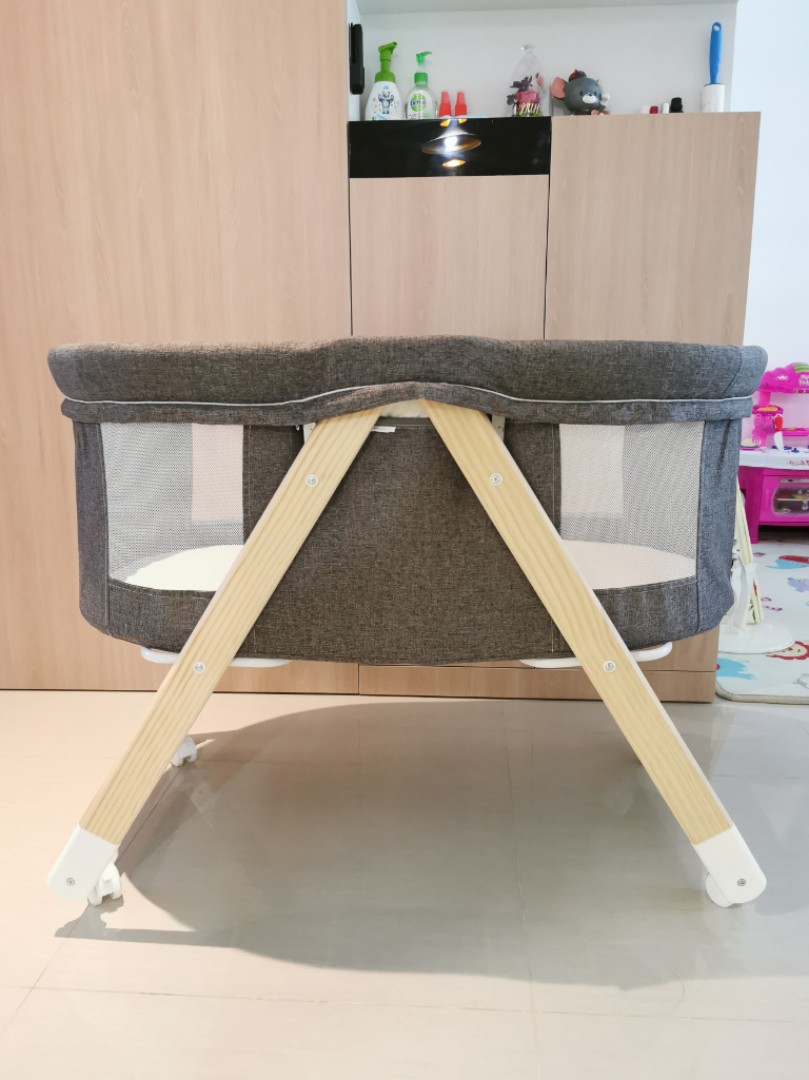 Portable / Foldable Baby Cot, Babies & Kids, Baby Nursery & Kids ...